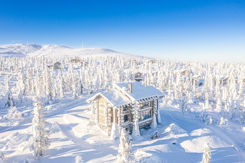 Tietoa Skaalasta – kotimaiset ikkunat ja ovet