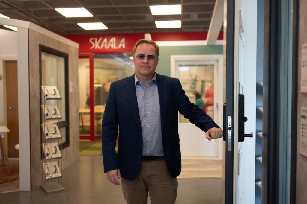 Hautapakasta Skaalan toimitusjohtaja - Skaala